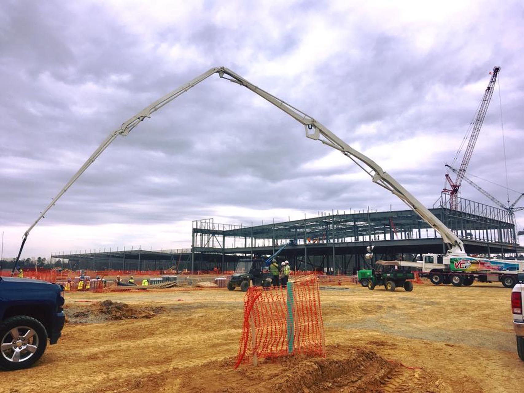 White 52 Meter 5 Section ZX Boom KCP Concrete Pump | Virginia Concrete ...