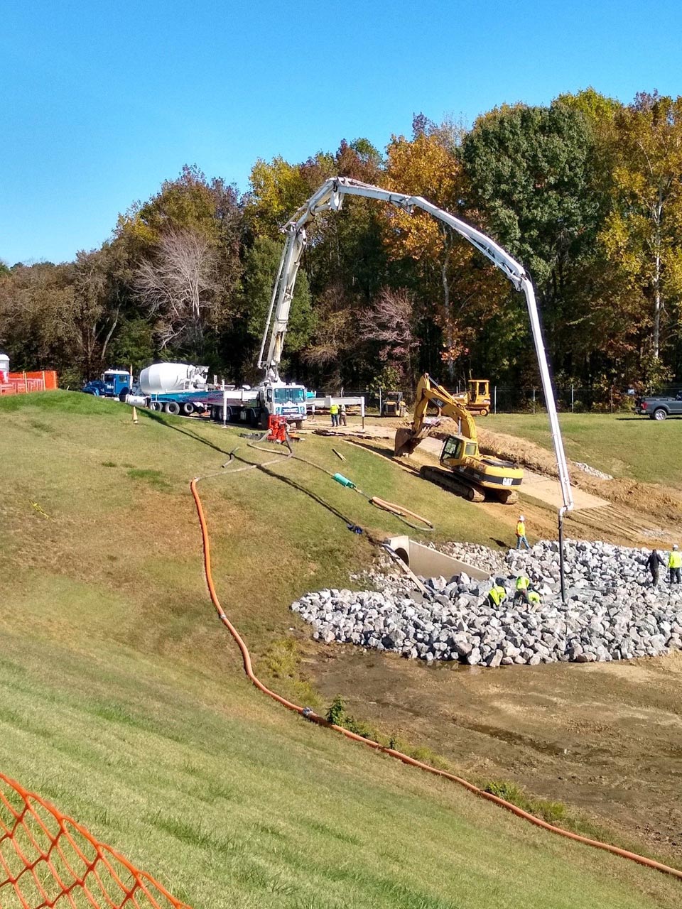 White 52 Meter 5 Section ZX Boom KCP Concrete Pump | Virginia Concrete ...